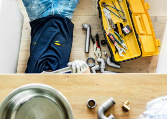 Can You Do Your Own Plumbing? A 4-Step Beginner's Guide